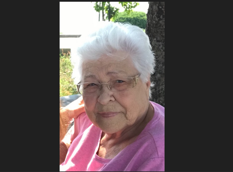 Brooks, Annette (nee Belecque)